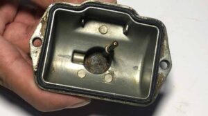 How to Clean a Snowmobile Carburetor: 5 Steps with Pictures